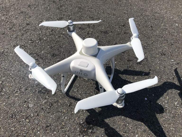 UAVによるネットワーク型RTK-GNSSを利⽤した⼟量計測の活⽤事例 | ご利用事例 | 株式会社ジェノバ